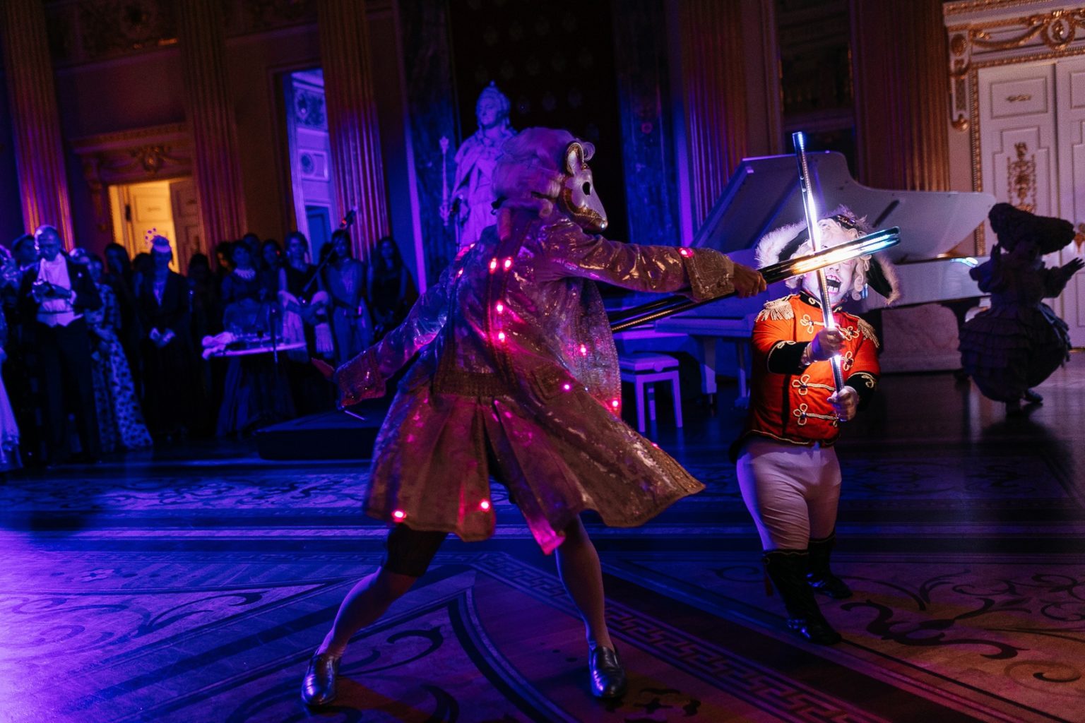 Световое шоу на праздник | Театр Саламандра, Москва